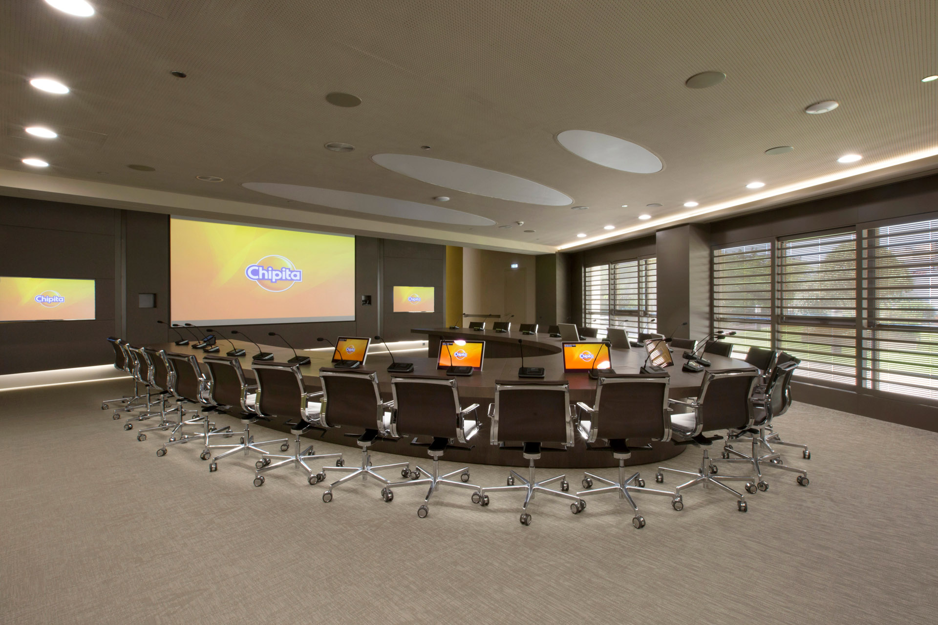 Chipita Conference Room | Louisa Nikolaidou Photography