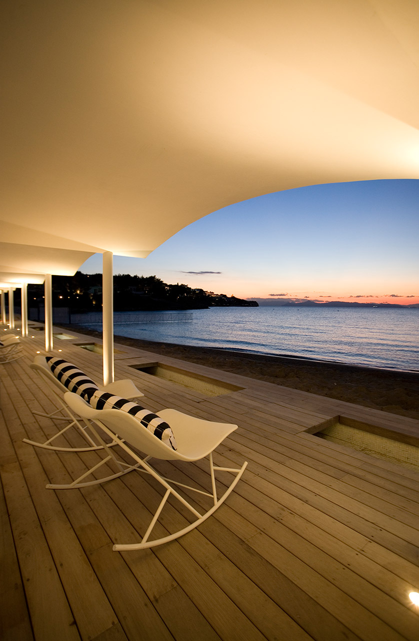 Astir Beach | Louisa Nikolaidou Photography